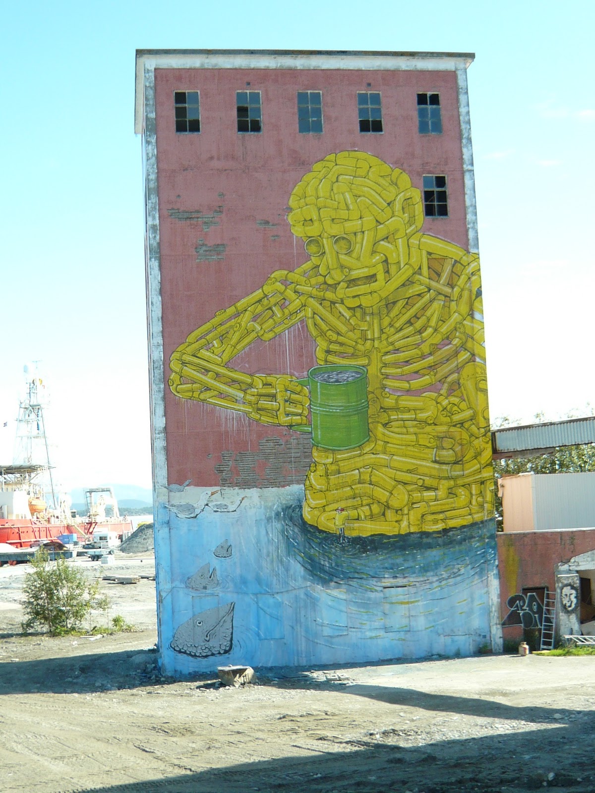 STAMPABAY: BLU-STREET ARTIST